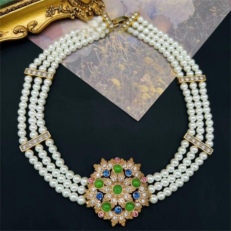 layered pearl necklace